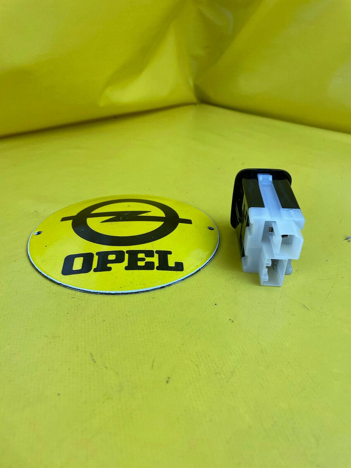 NEU + ORIGINAL Opel Karl Mokka Mokka X AUX + USB Anschluss – OpelShop