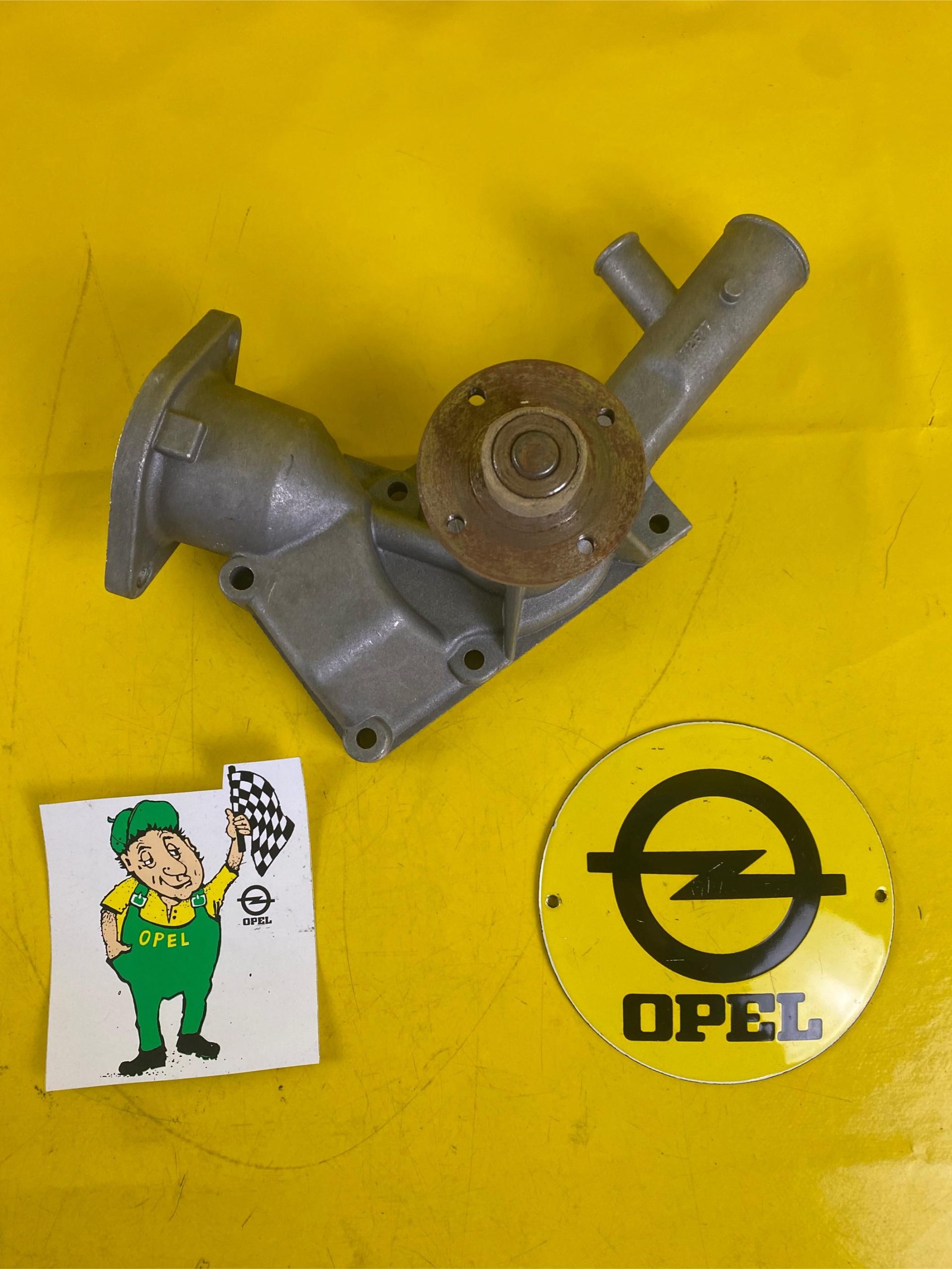 Vauxhall Chevette Water Pump Wasserpumpe NEU + ORIGINAL – OpelShop