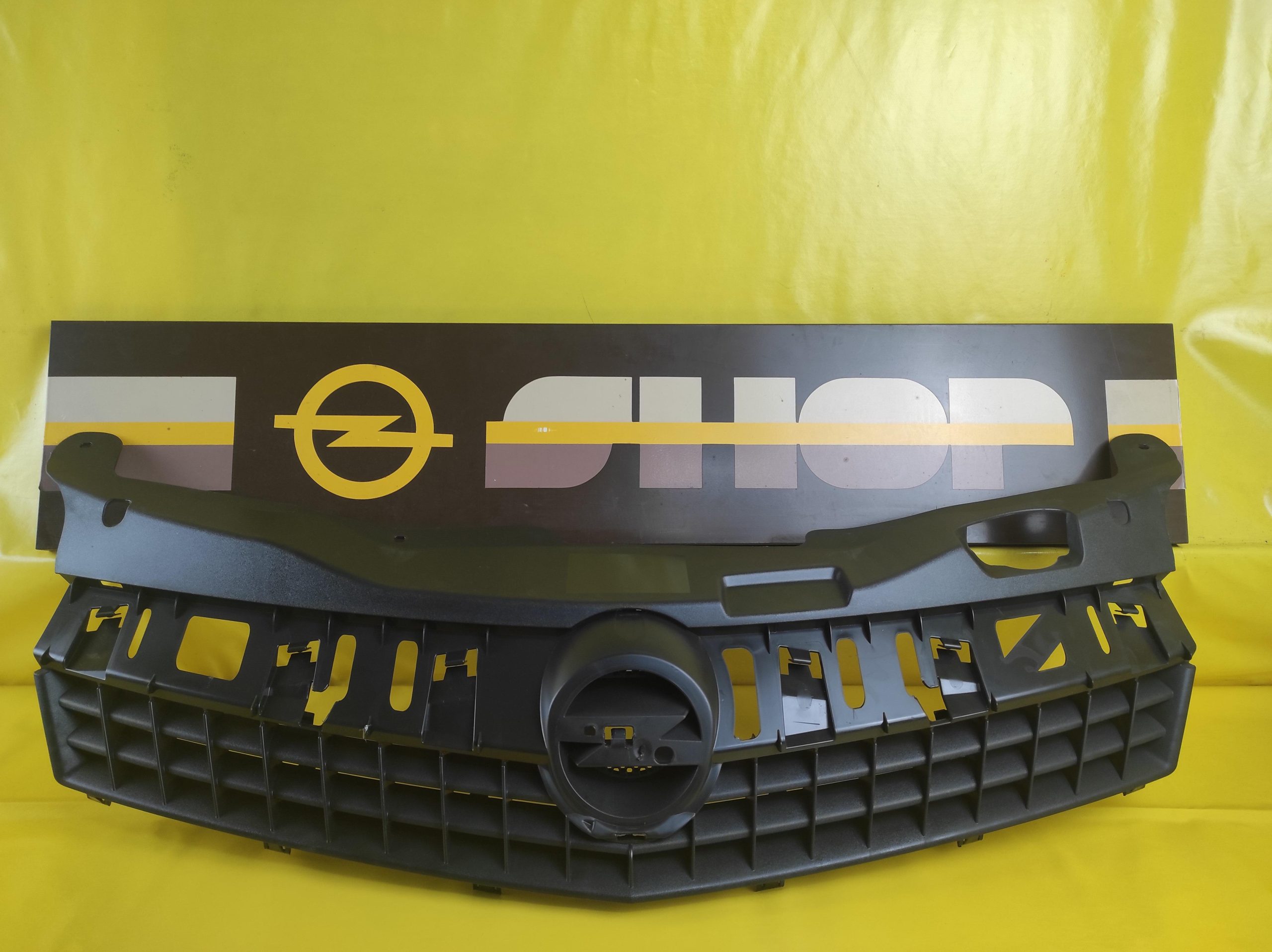 Opel Astra H Kuhlergrill